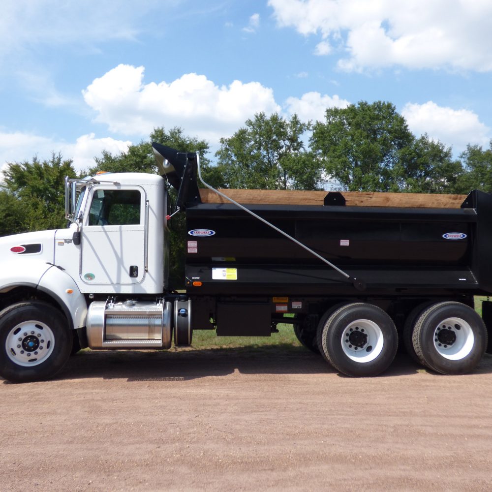Demolition Dump Trucks | 14 Yard Dump Truck with Rounded Floor