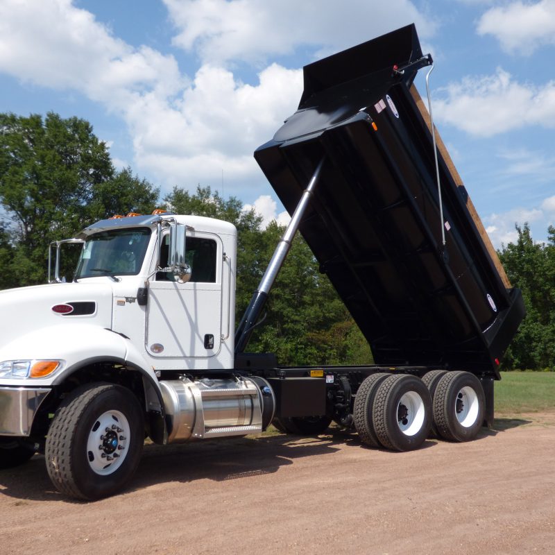Demolition Dump Trucks | 14 Yard Dump Truck with Rounded Floor