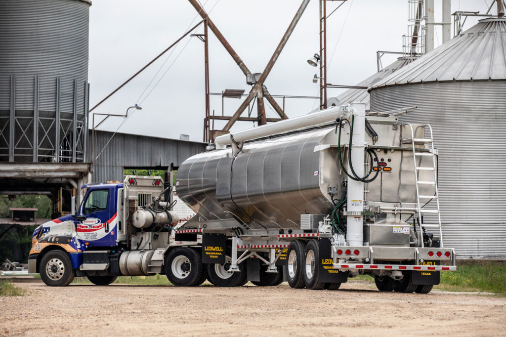 Drop Deck Feed Trailer | Ledwell Bulk Haul Feed Trailers