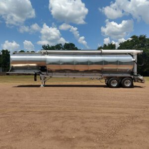 Bulk Feed Truck for Sale | Ledwell Bulk Feed Trucks