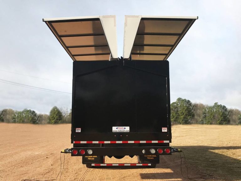 Curtain Side Trailer Alternative from Ledwell | Gull Wing™ Truck