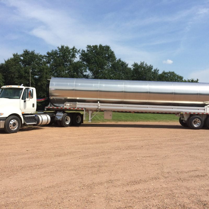 Paddle Wagon Feed Trailer | Ledwell Manufactured Feed Trailers